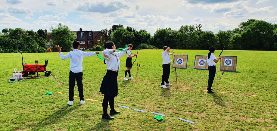 Archery - Asiatic Horsebow at MHCHS - News - Mill Hill County High School