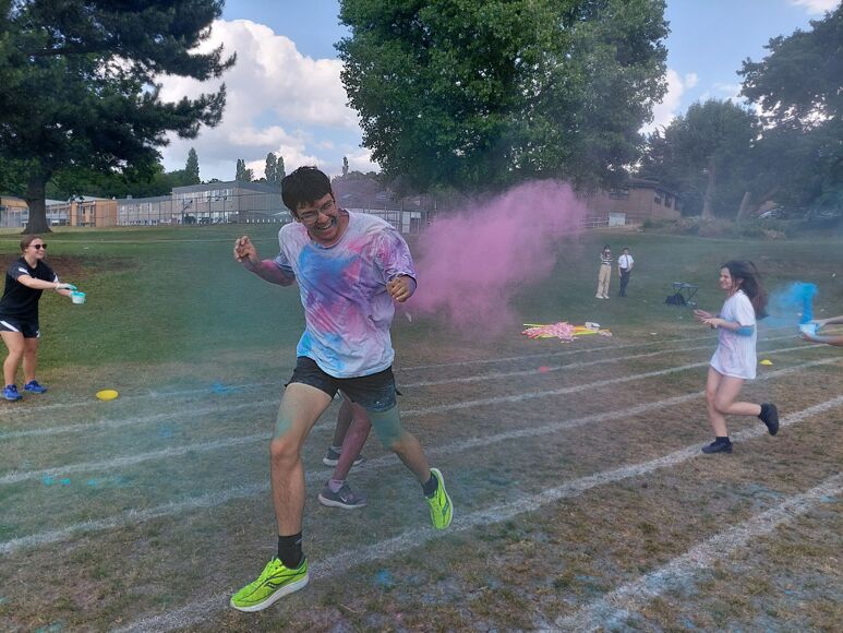 Colour Fun Run - News - Mill Hill County High School