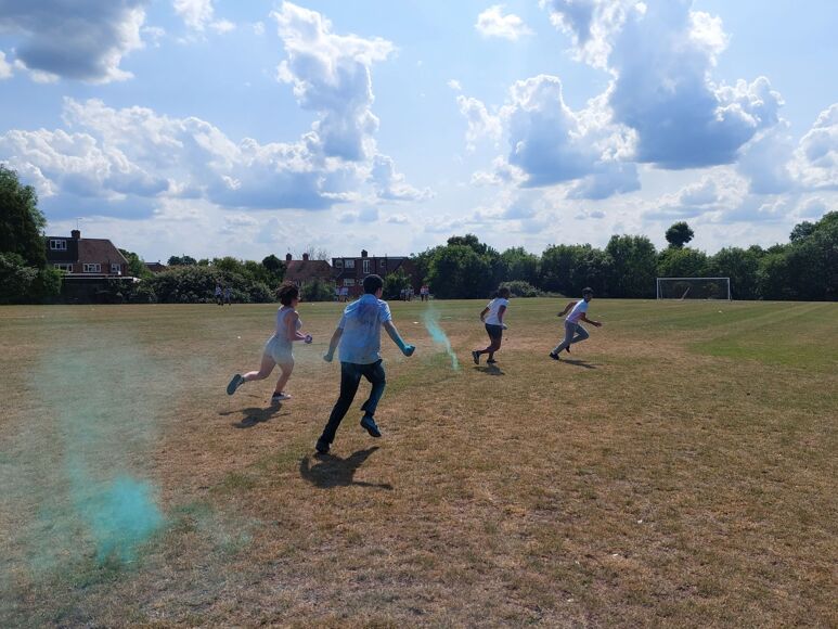 Colour Fun Run - News - Mill Hill County High School