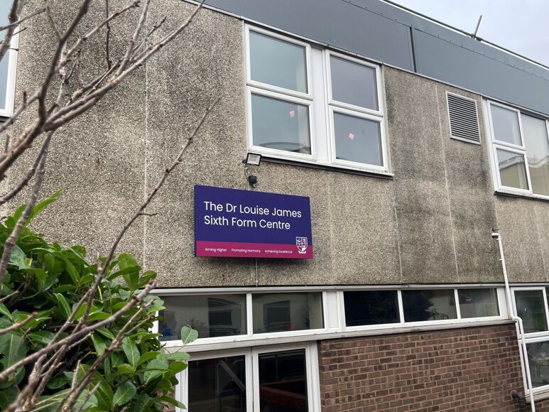The Dr Louise James 6th Form Centre - News - Mill Hill County High School