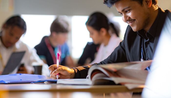 Sixth Form Admissions - Mill Hill County High School